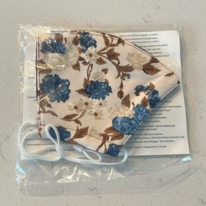 Tory Burch | Other | Tory Burch Face Mask | Poshmark